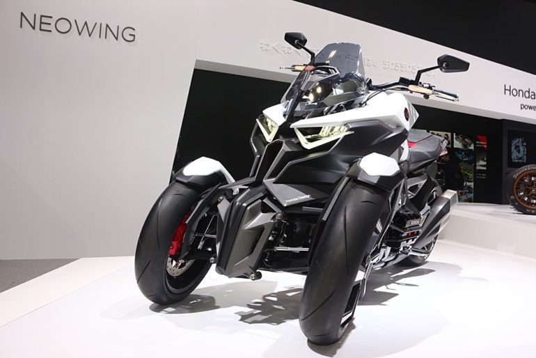 FuelUniverse >> Honda produciría el triciclo NeoWing para 2019