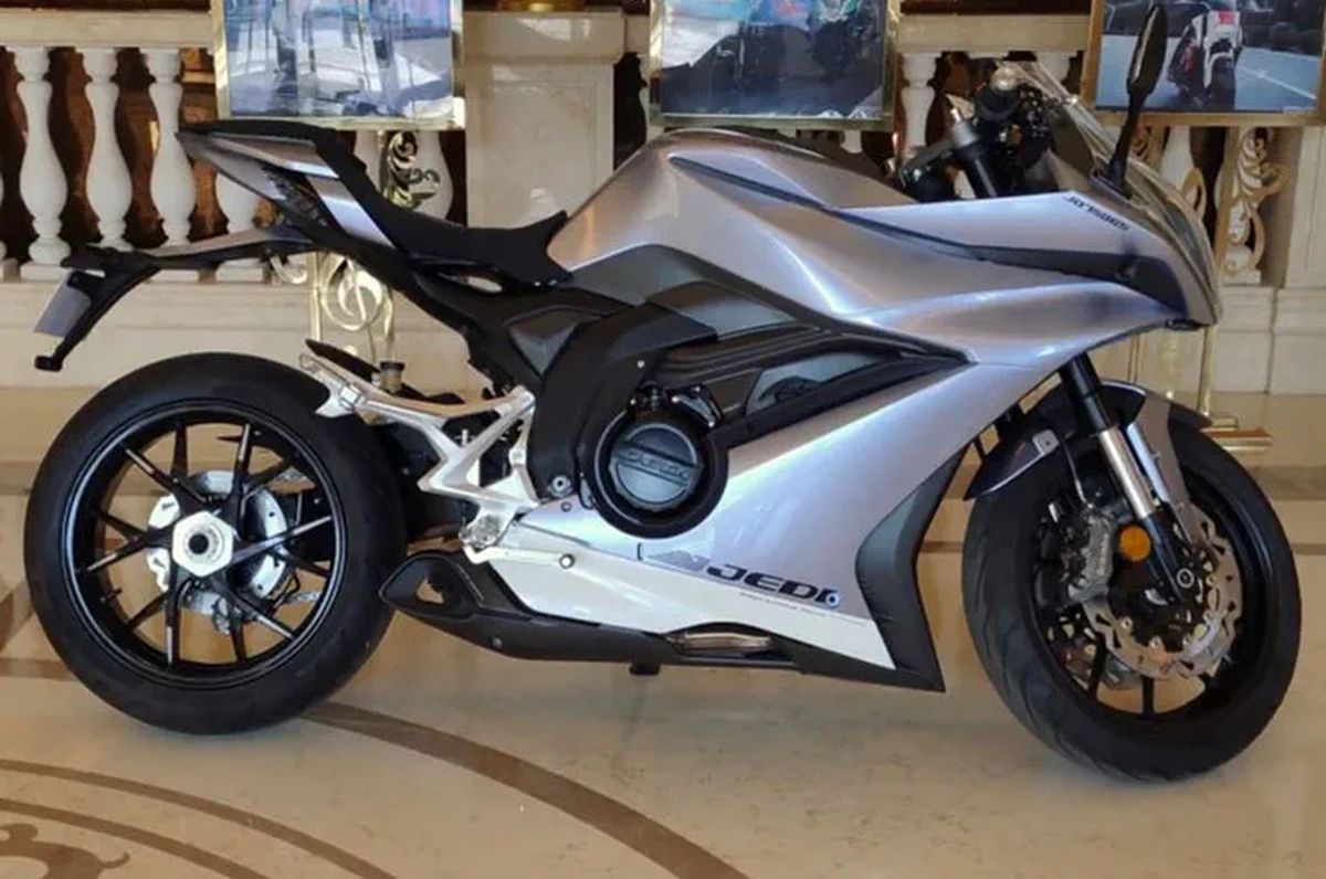 FuelUniverse >> Jedi lanzará la Vision 750
