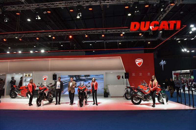 FuelUniverse >> Ducati lanza la Multistrada V4 y anuncia la producción ...
